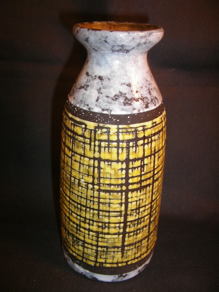 Strehla Keramik – Information, Gallery, Identification & Marks | Pots ...