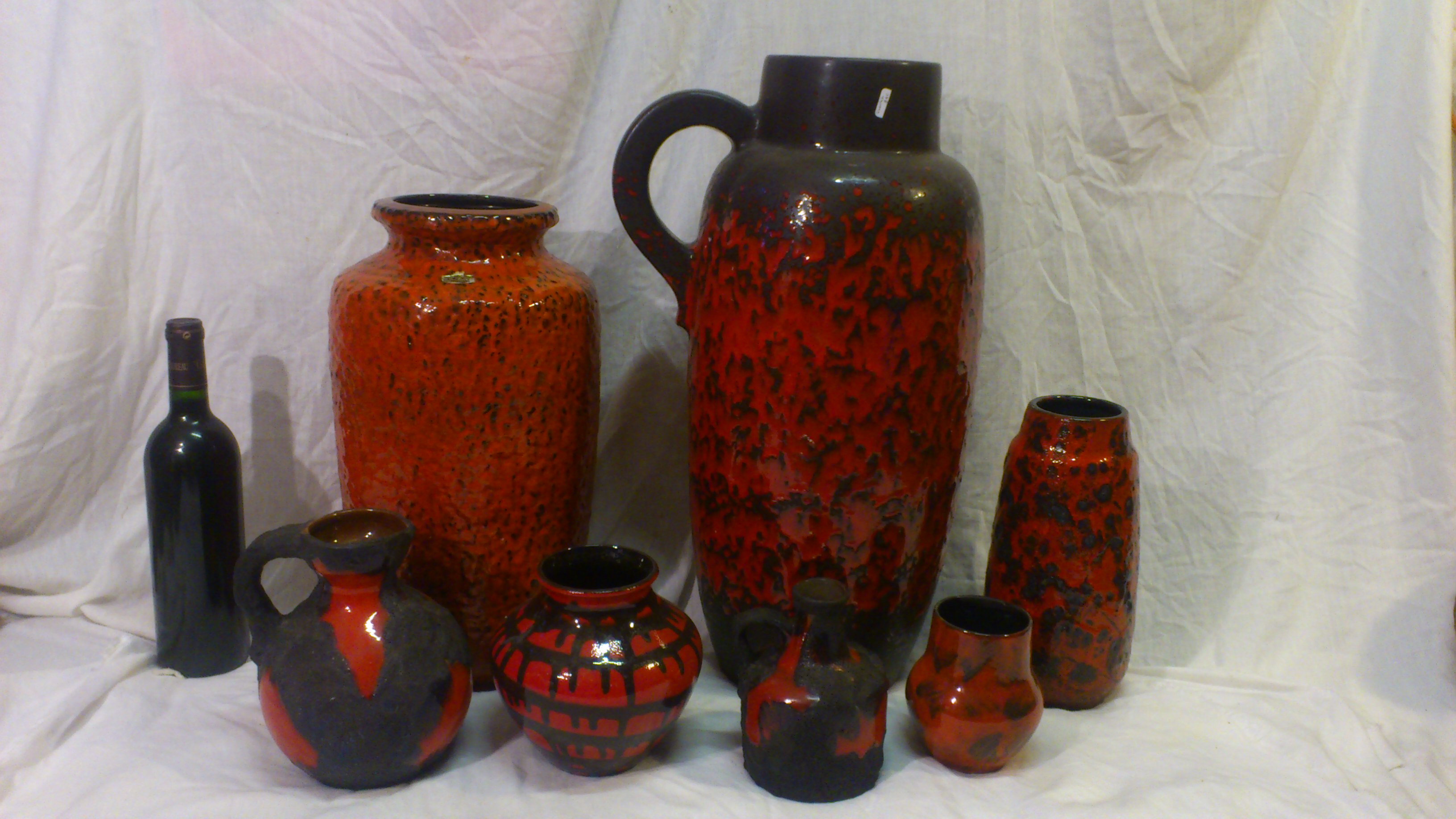 Red and Black Fat Lava Vases Set | Pots And Pots